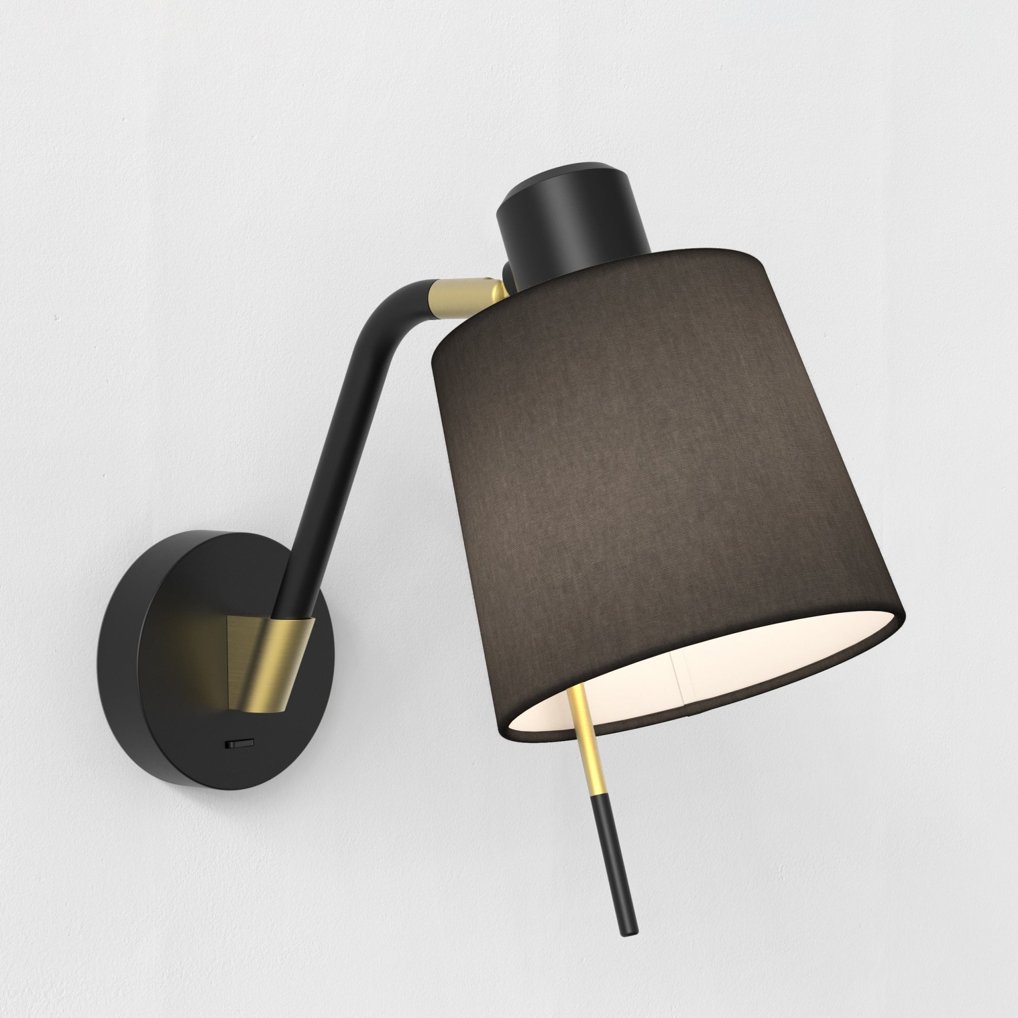 Astro 1441013 Edward Switched Wall Light Matt Black (P) – Solihull Lighting